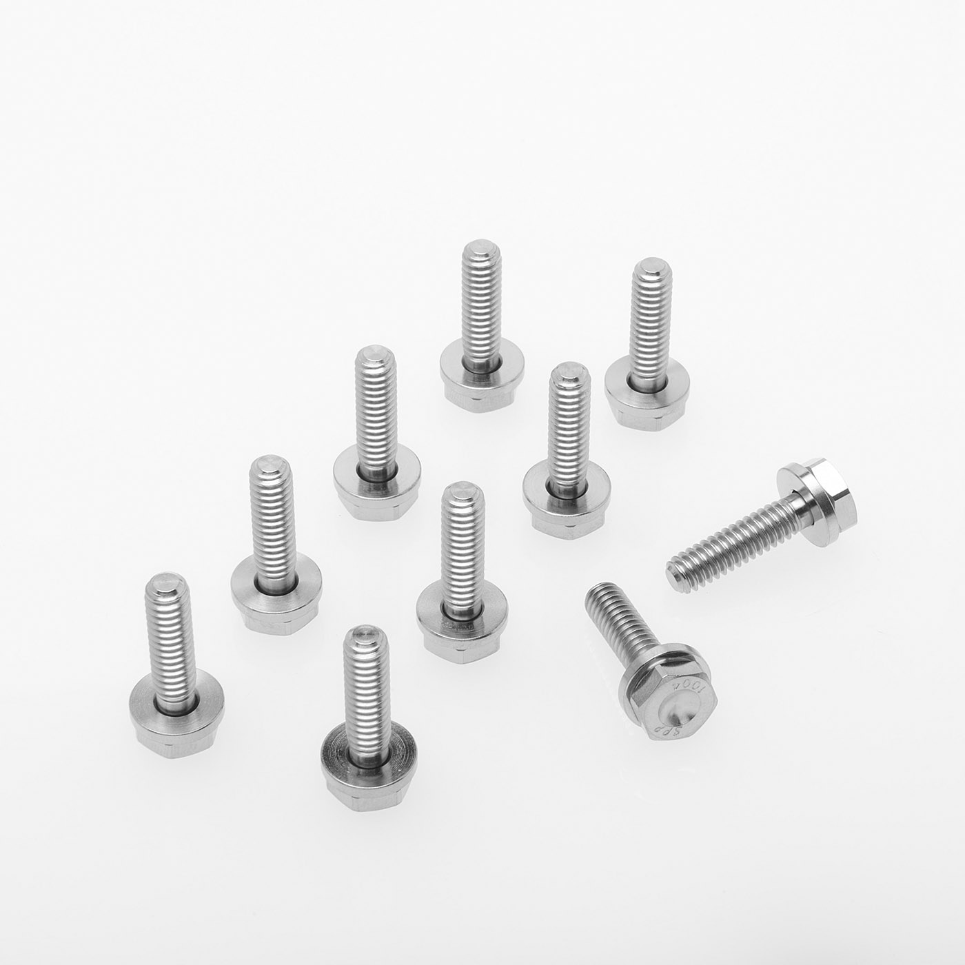 Micro Sprint Beadlock Bolt Kit : Smith Titanium