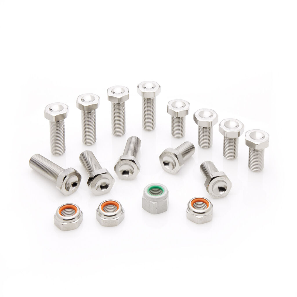 Micro Sprint Radius Rods and Shock Kit : Smith Titanium